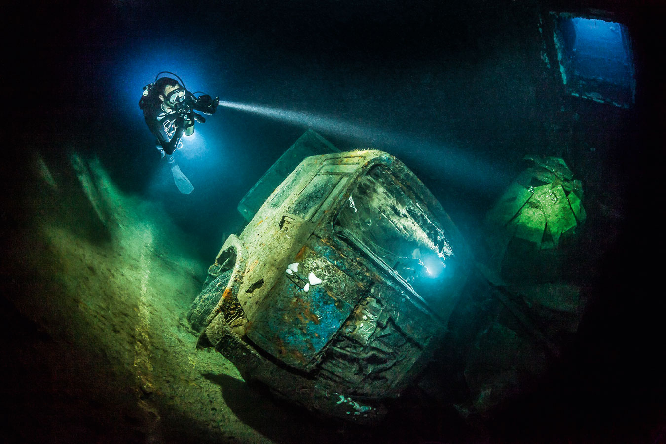 Die spektakulärsten Wracks der Welt - TAUCHEN.de