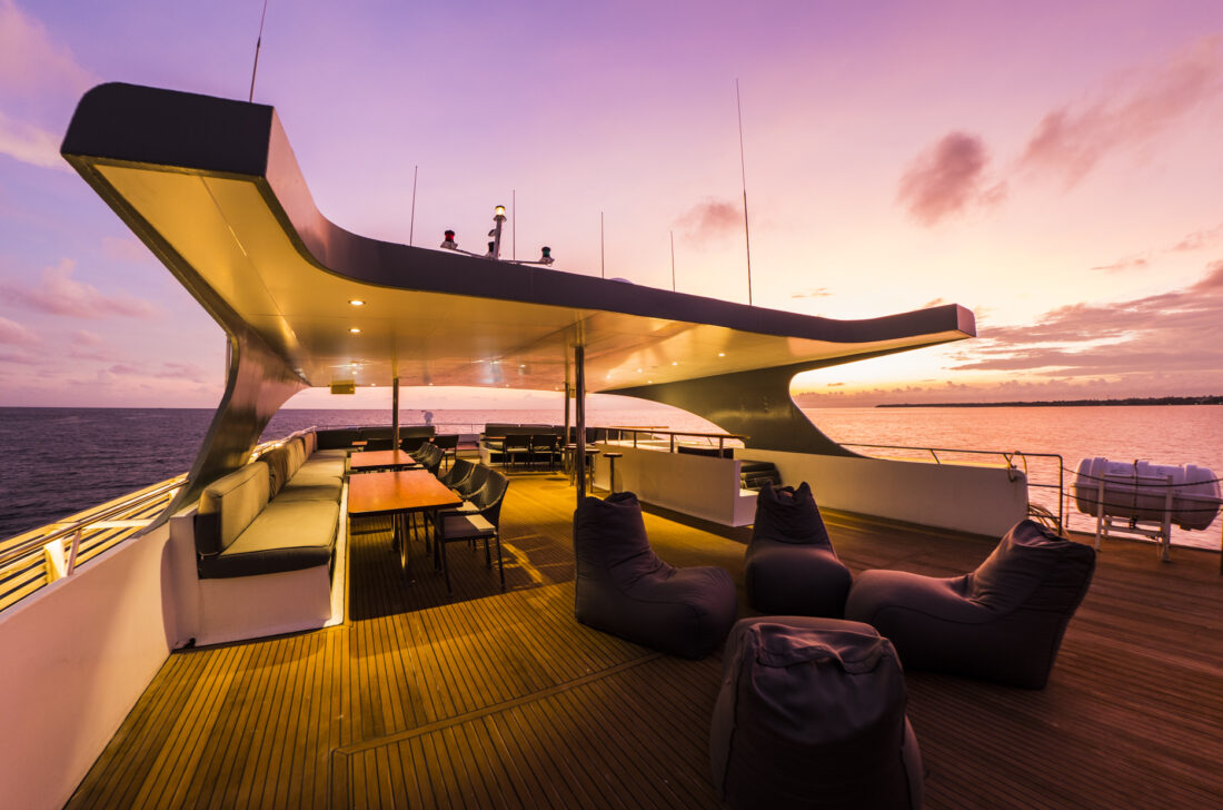 Feuerwerk des Lebens: Banda-See & Forgotten Islands - TAUCHEN.de